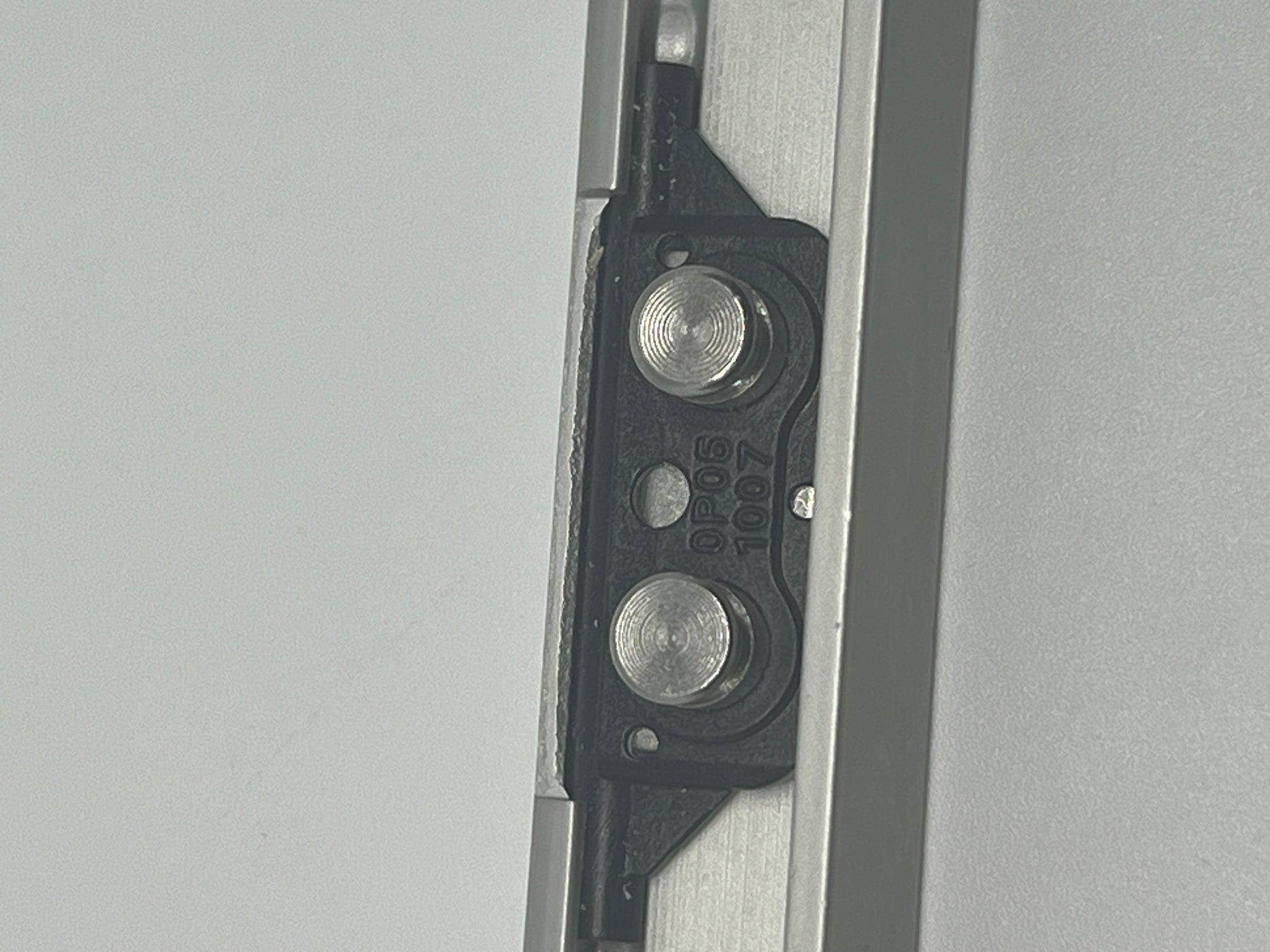 SS10013 - Roto North America Face Mount Bracket Assembly For Vinyl Awn ...